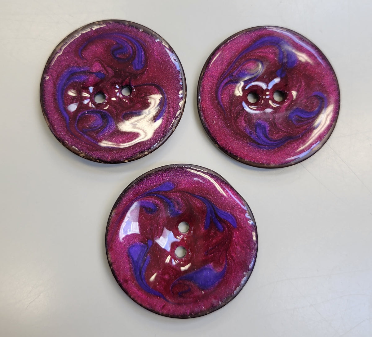 Coconut Swirl Button – Needles 'n Pins Yarn Shoppe
