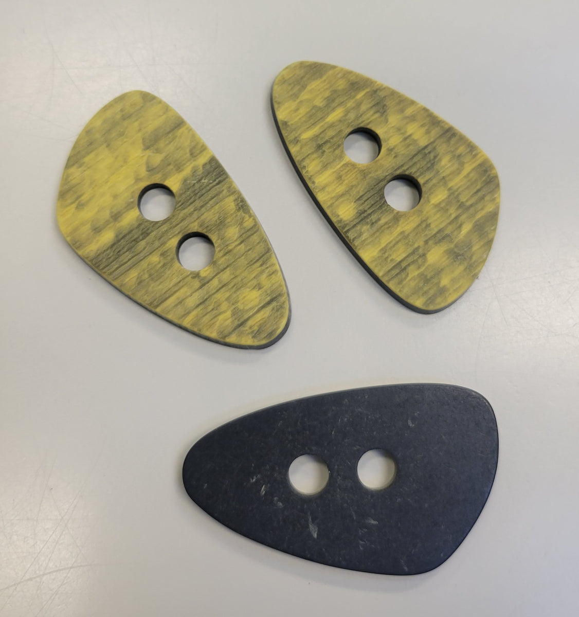 Wedge Button – Needles 'n Pins Yarn Shoppe