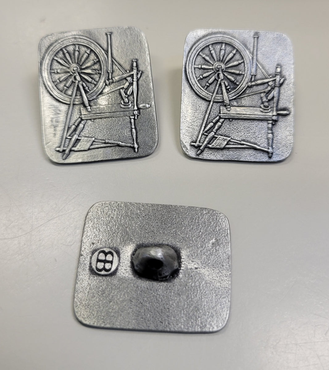 Spinning Wheel Button – Needles 'n Pins Yarn Shoppe